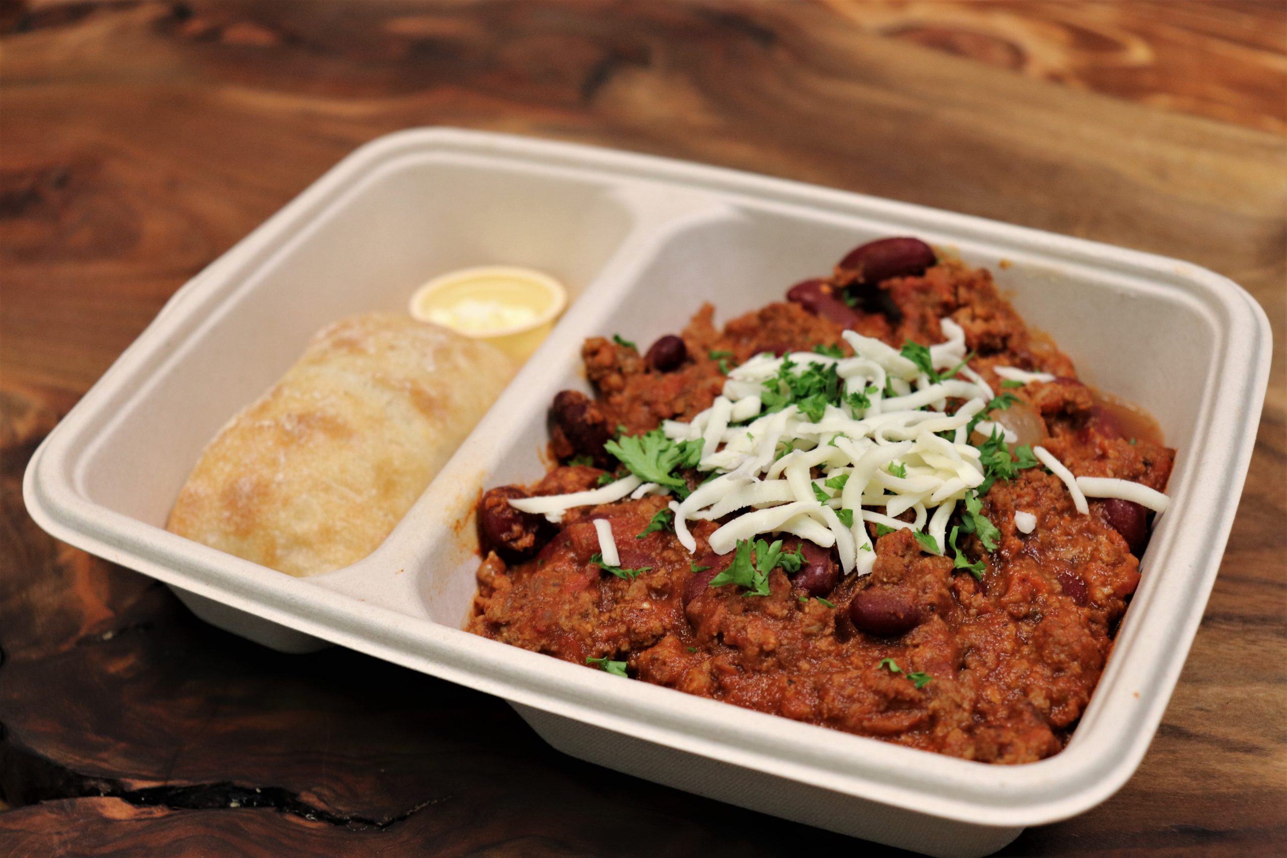 CHILI & ROLL - BEEF (INDIVIDUAL) | Pickle Barrel Catering